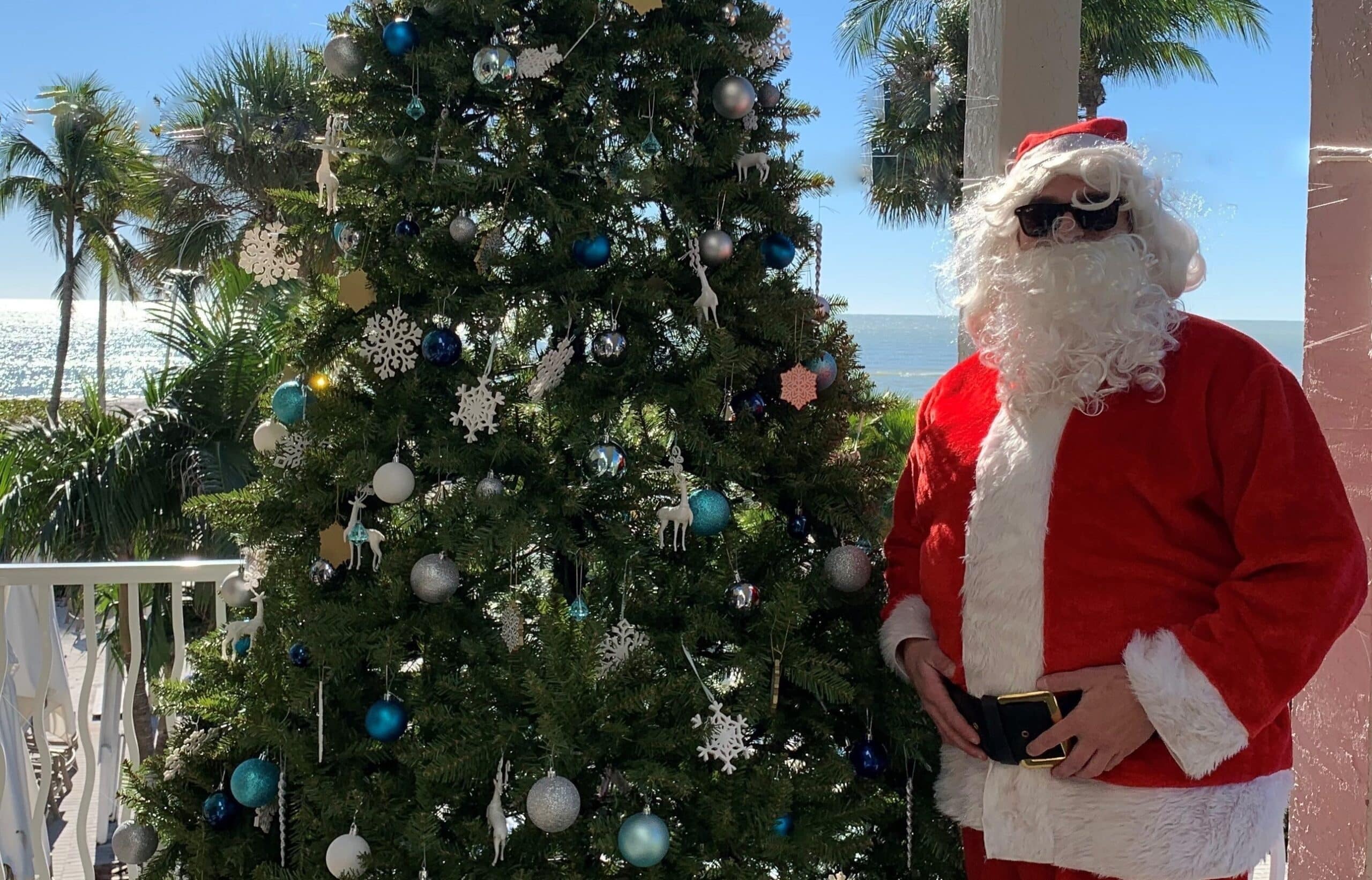Tree Lighting - Sundial Beach Resort & Spa - Sanibel Island, Florida ...
